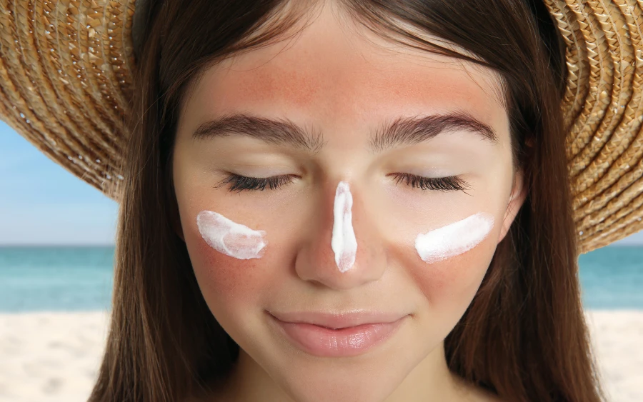 How to Tell If Your Sunscreen Has Expired and Lost Effectiveness ...