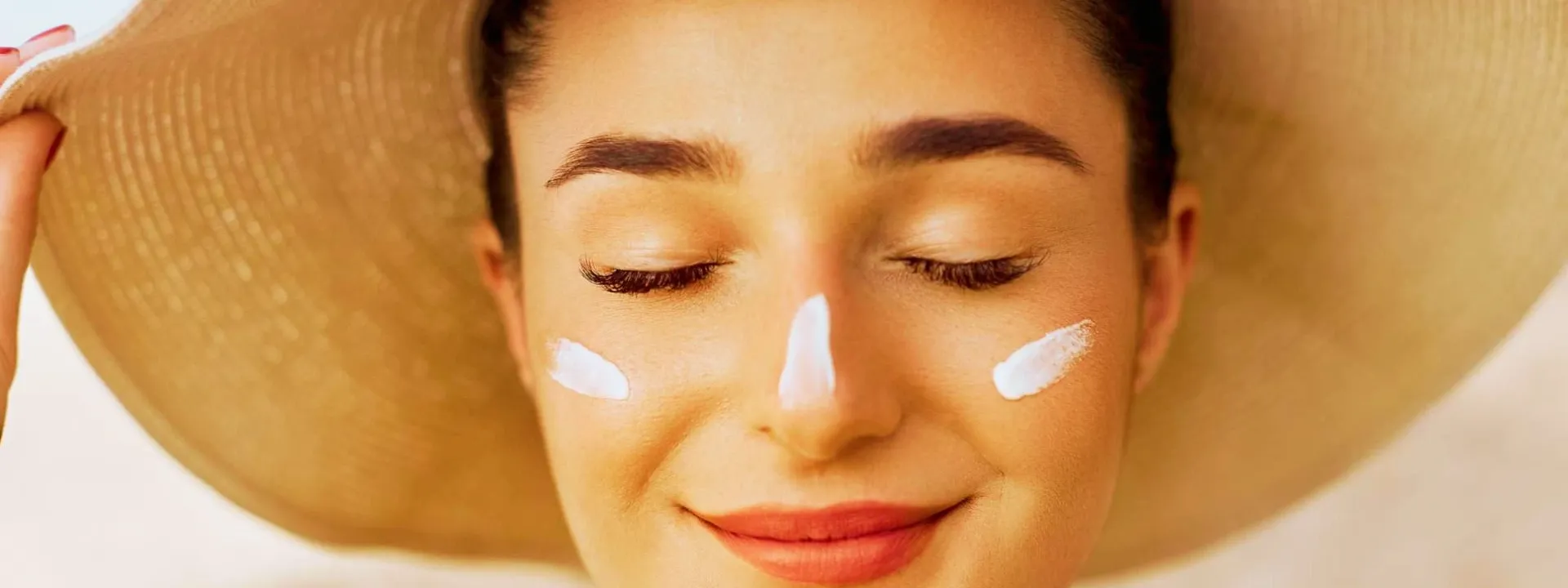 Master Your Daily Sun Protection: A Complete Guide – World of Asaya