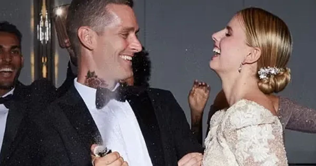 Wedding Gift Groom to Bride | David's Bridal