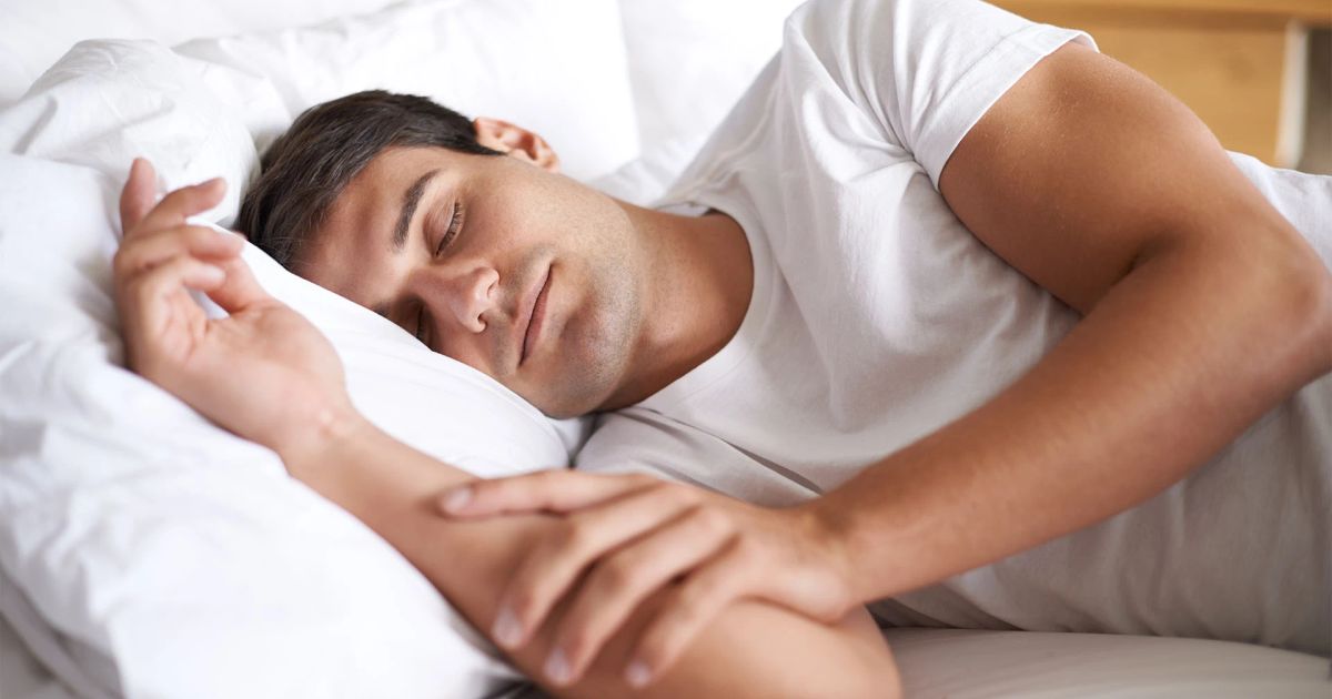 11 Best Sleep Aid Teas for Natural Insomnia Relief