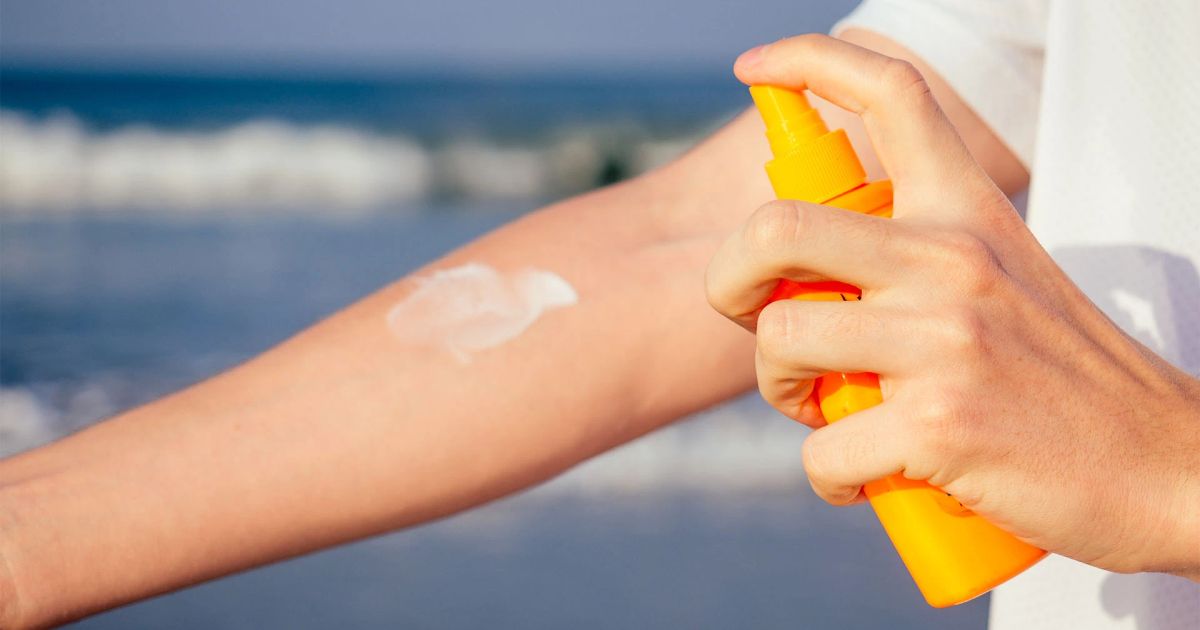 Step-by-Step Guide: Applying Sunscreen for Men