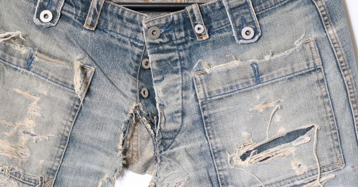 How to Rip Jeans: A Step-by-Step DIY Guide