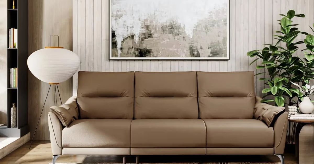 Design Inspirations: Decorating Your Home Around a Leather Sofa