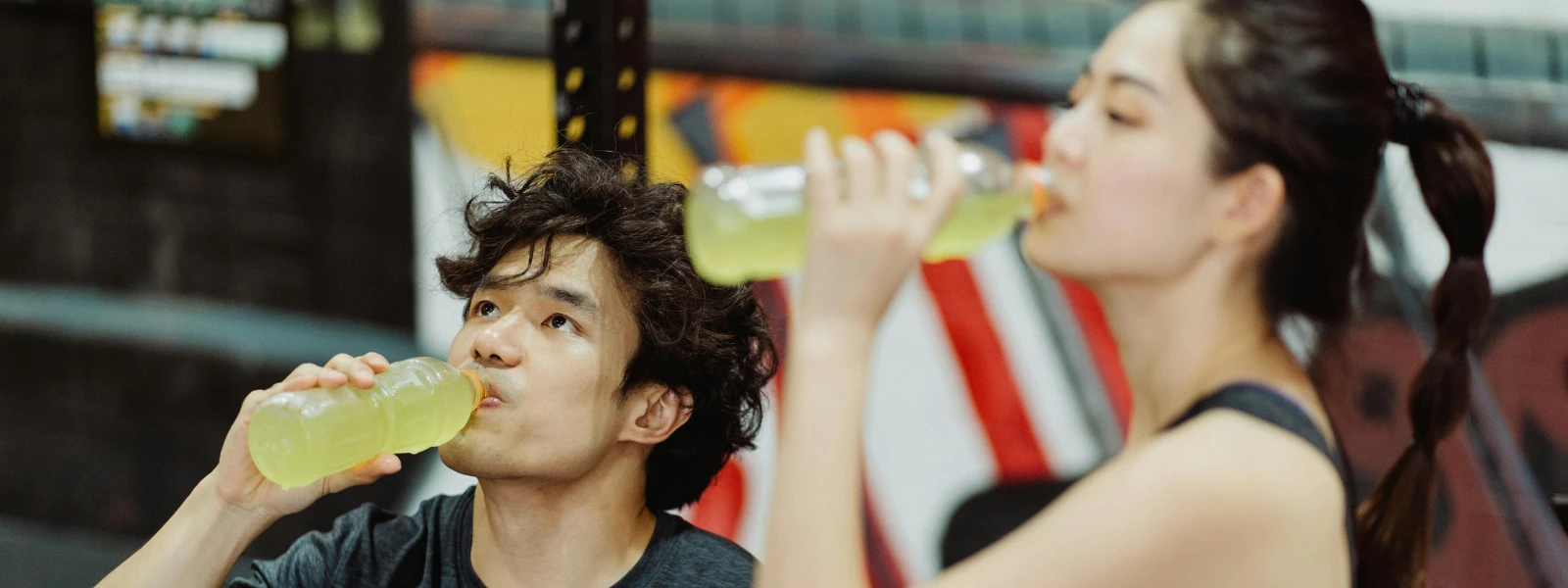 7 Best Natural Rehydration Formulas for Athletes